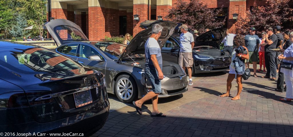 Tesla Roadshow 2016 in Victoria – Tesla Owners on Vancouver Island